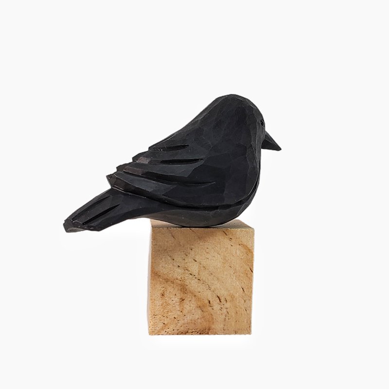 Whimsical Crow Figurine for Home Decor - Intricate Details – Wooden Islands